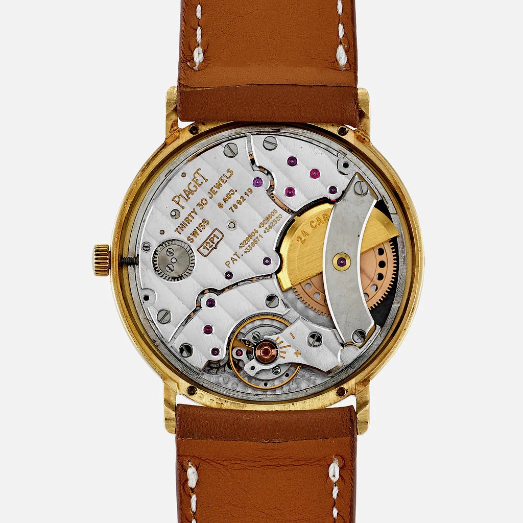 In-Depth: ピアジェはいかにして1970年代という時代を定義したのか。そして、それを現代で再現できるのだろうか？ - Hodinkee ...